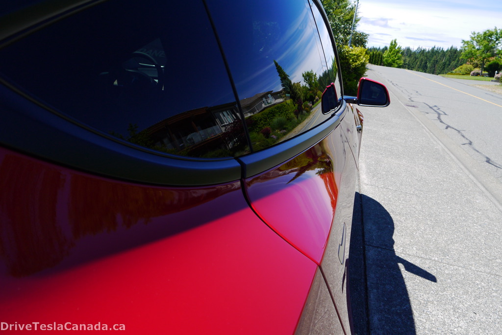 Comprehensive look at the build quality of one of the first Tesla Model ...