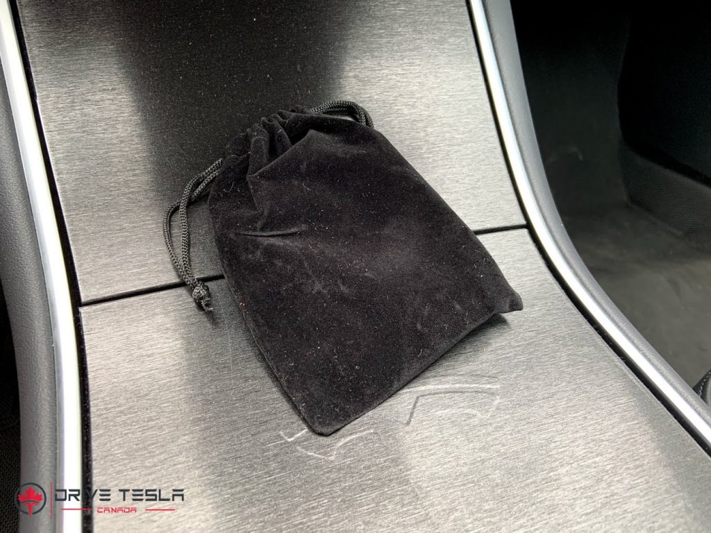 Free Your Tesla iPad Mount for Model 3/Y [Deal] - Drive Tesla