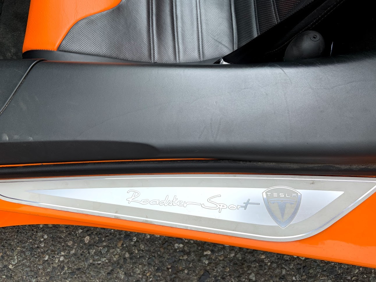 Up-close look at an original Tesla Roadster Sport - Drive Tesla Canada