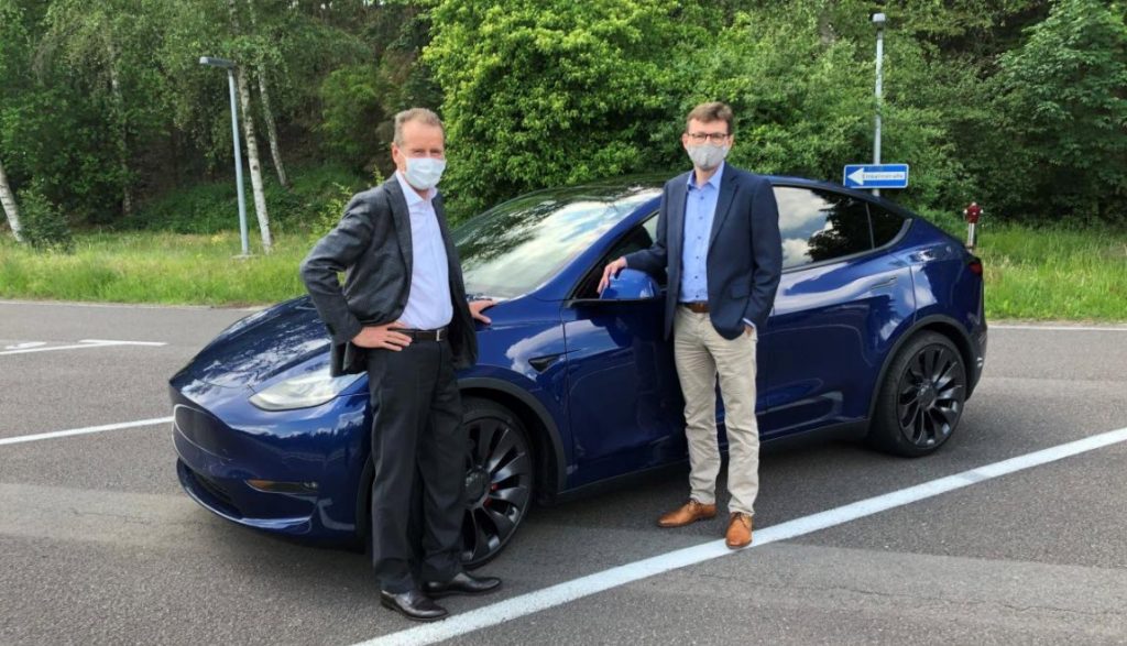 Elon Musk describes new Model Y heat pump as 'some of the best ...