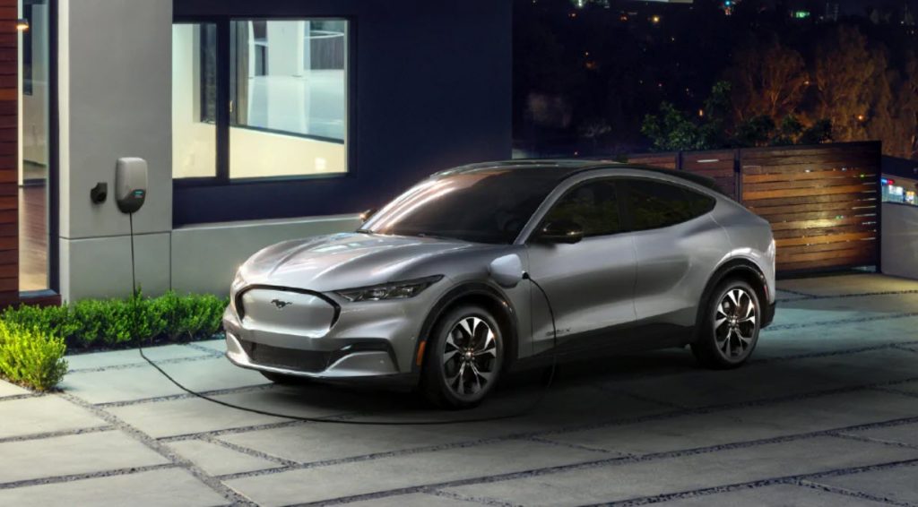 Quebec's first electric police car will be a Ford Mustang Mach-E in the ...