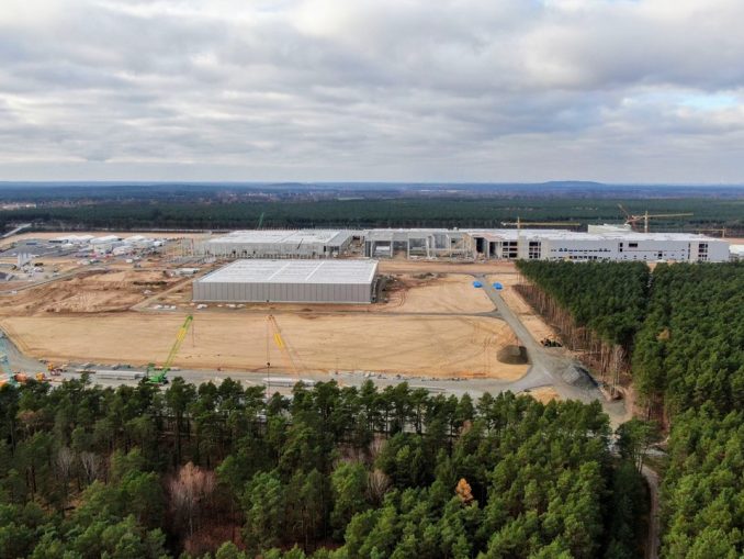 Giga Berlin to begin test production of Model Y Long Range this week ...