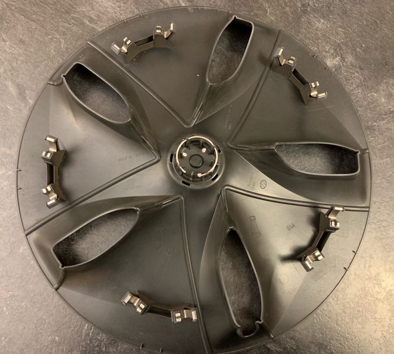 Up close look at the new Tesla Model 3 aero wheel covers - Drive Tesla