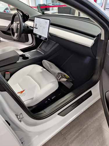 First 2021 Performance Tesla Model 3's delivered to owners - Drive ...