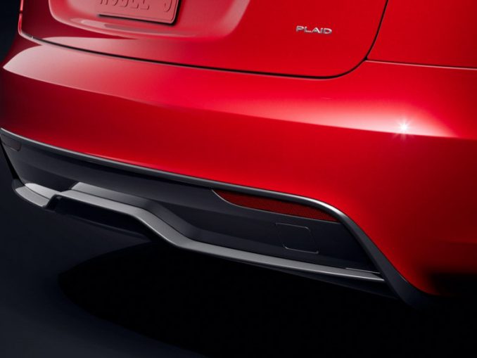 Tesla updates Model S and Model X Plaid badging to (almost) return to ...