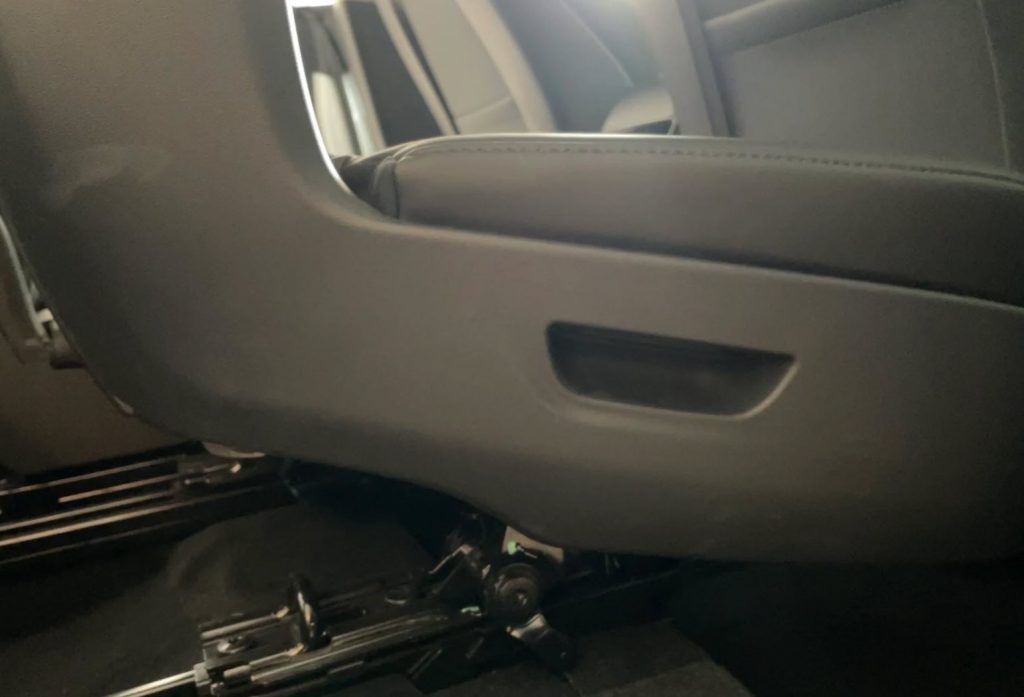 Up-close look at the Tesla Model Y third row [Photos] - Updated - Drive ...