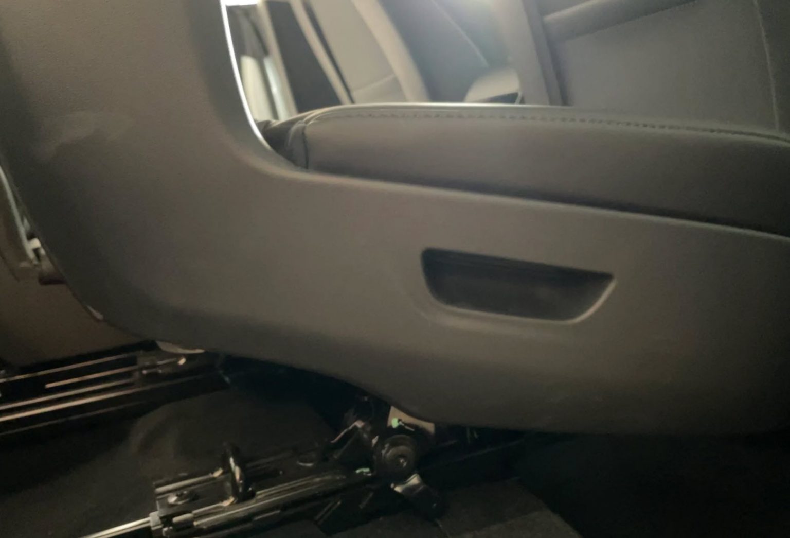 Up-close look at the Tesla Model Y third row [Photos] - Updated - Drive ...