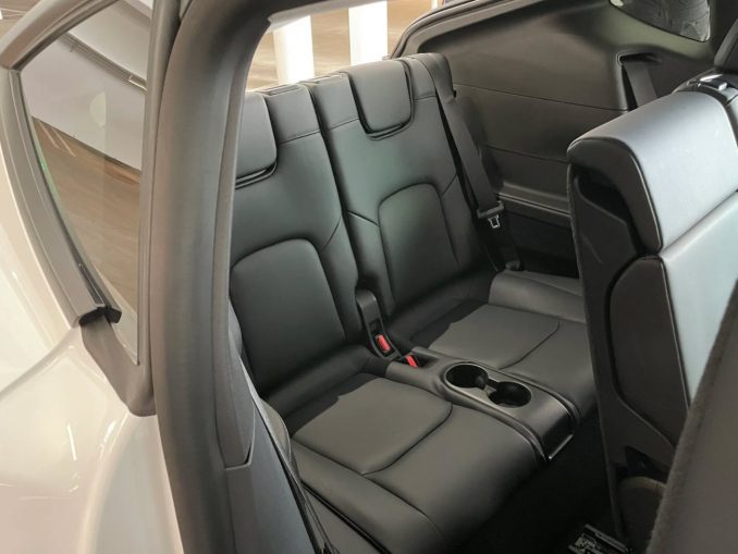 Blue Tesla Model Y walk around video shows glimpse of third row seats ...