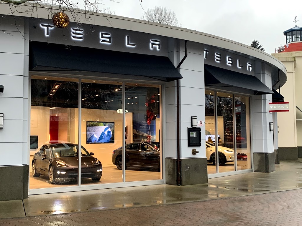 Seven seat Tesla Model Y now on display in Vancouver - Drive Tesla