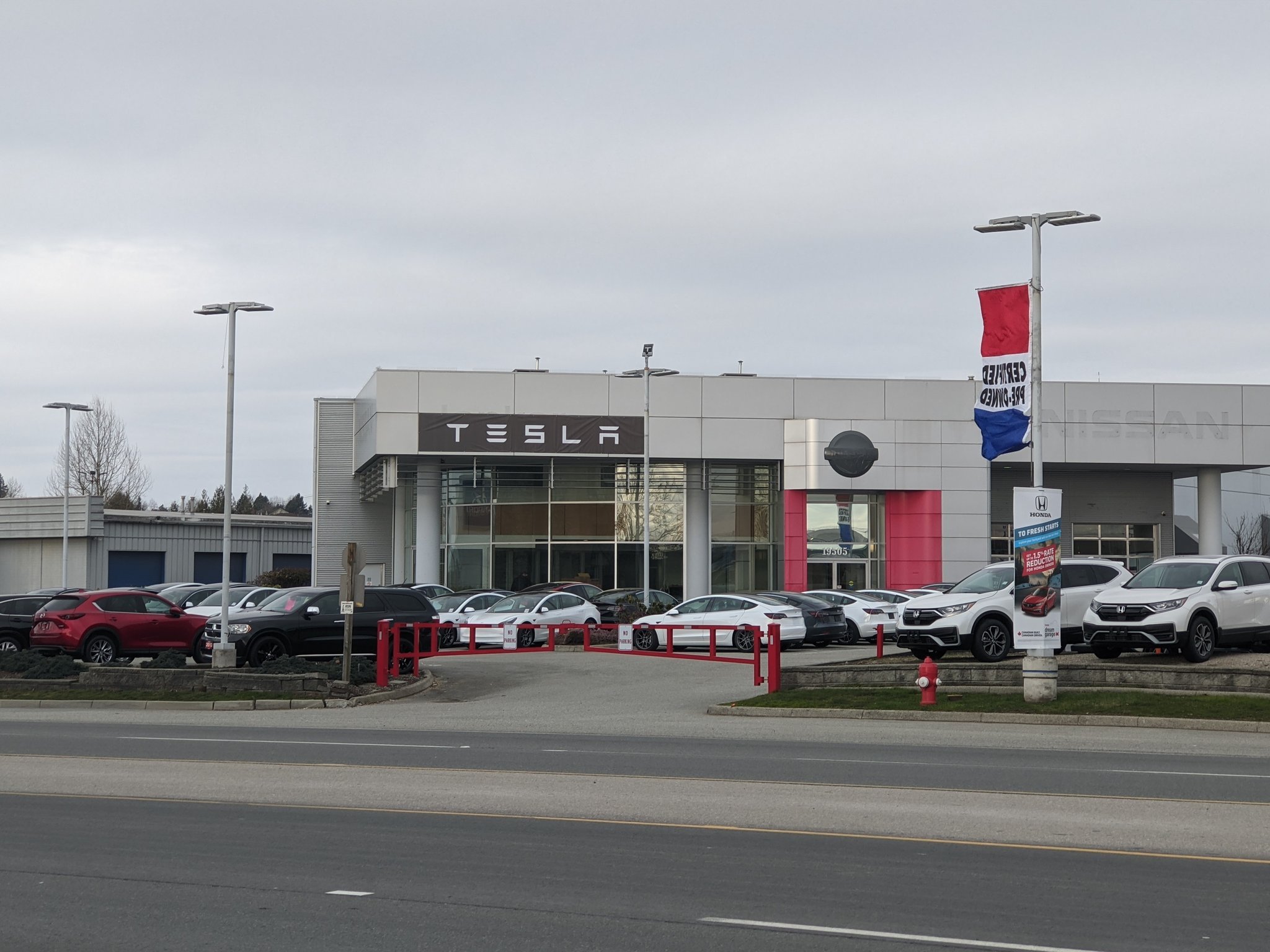 Tesla Surrey Sales Center now open, Service Center opening soon - Drive ...