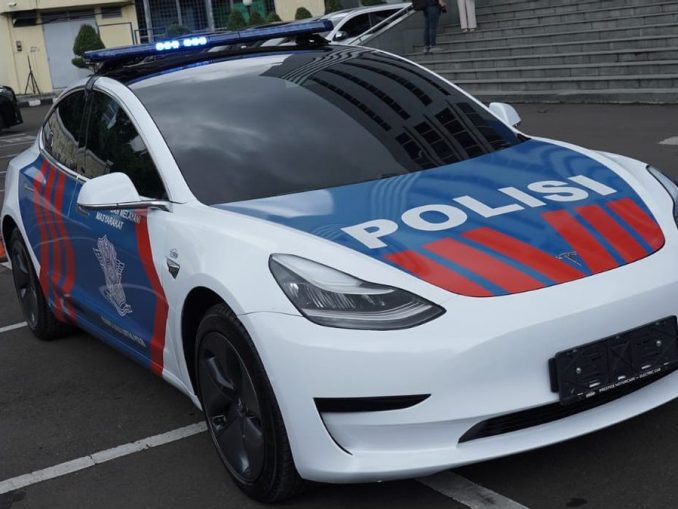 City of Eden Prairie buys Tesla Model Y for use as police cruiser ...