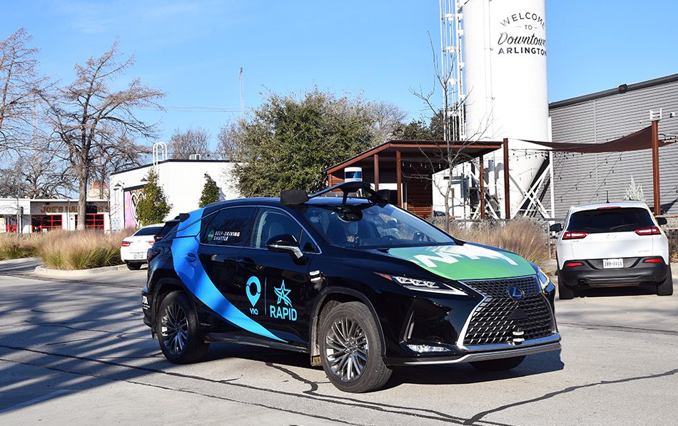 Autonomous public shuttle service RAPID launches in Arlington, Texas ...