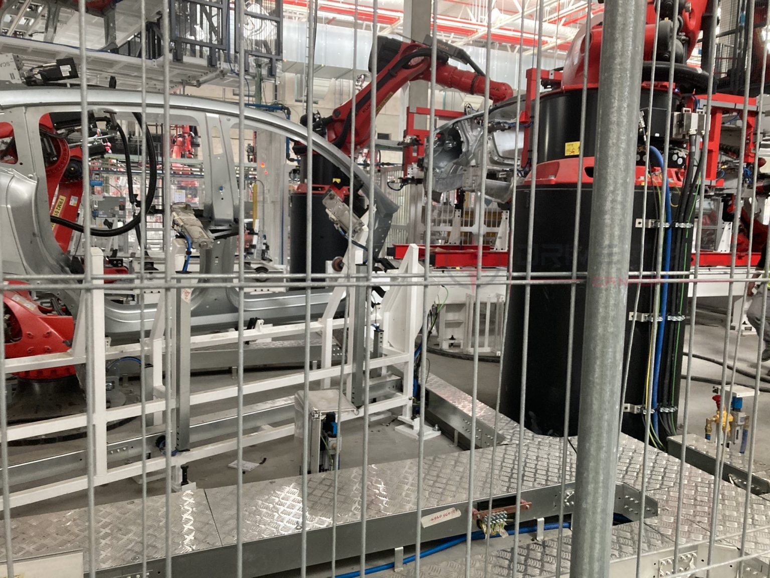 Tesla Giga Berlin begins testing production line equipment on Model Y ...