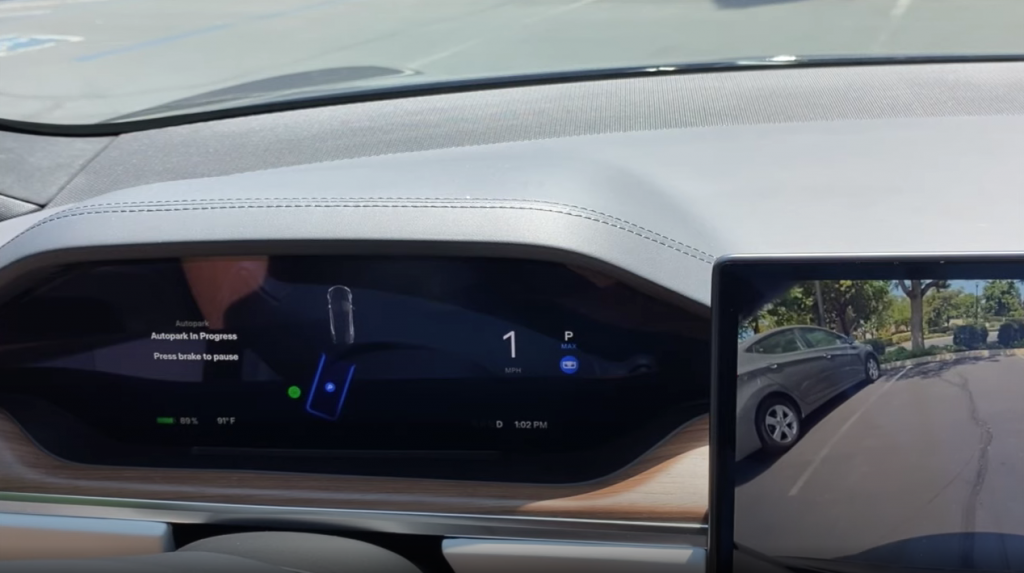 The AutoPark feature for the Tesla Model 3 is back, along with a couple ...