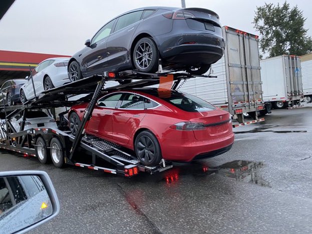 First refresh Tesla Model S vehicles en route to Vancouver, B.C ...