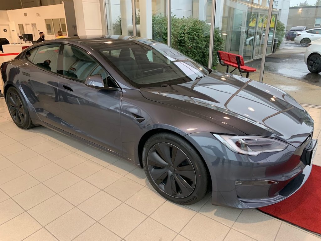 Tesla Model Y on schedule for mid-2020 deliveries in Canada [Update ...