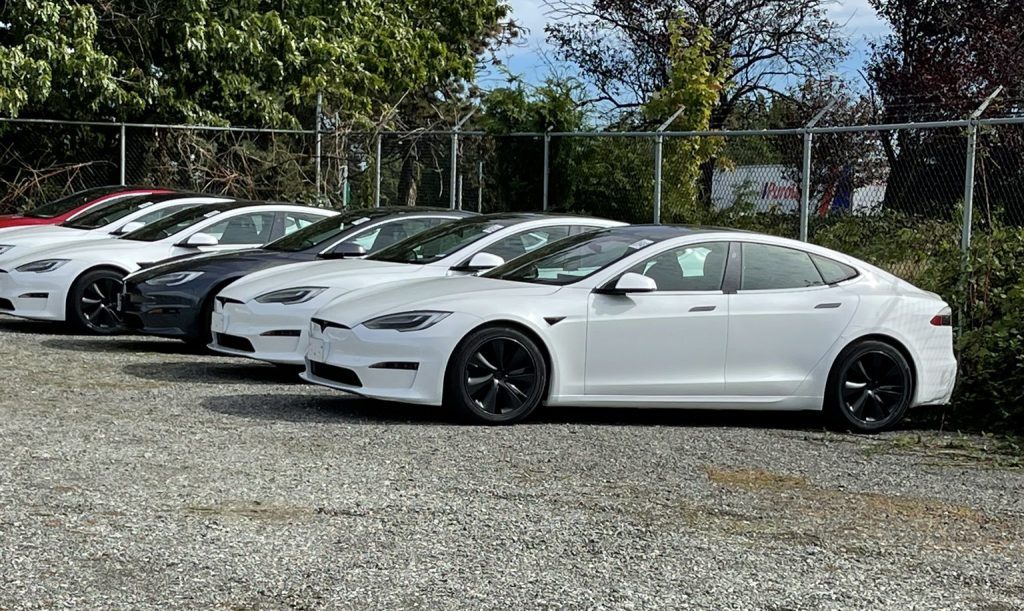 Tesla introduces new wireless controller to take advantage of PS5 level ...