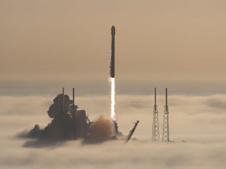 SpaceX assembles its two-stage Starship rocket with “chopsticks ...