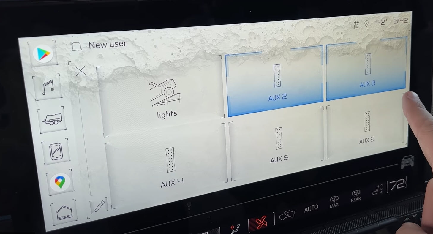 GMC Hummer EV user interface includes image that mocks Tesla Cybertruck ...