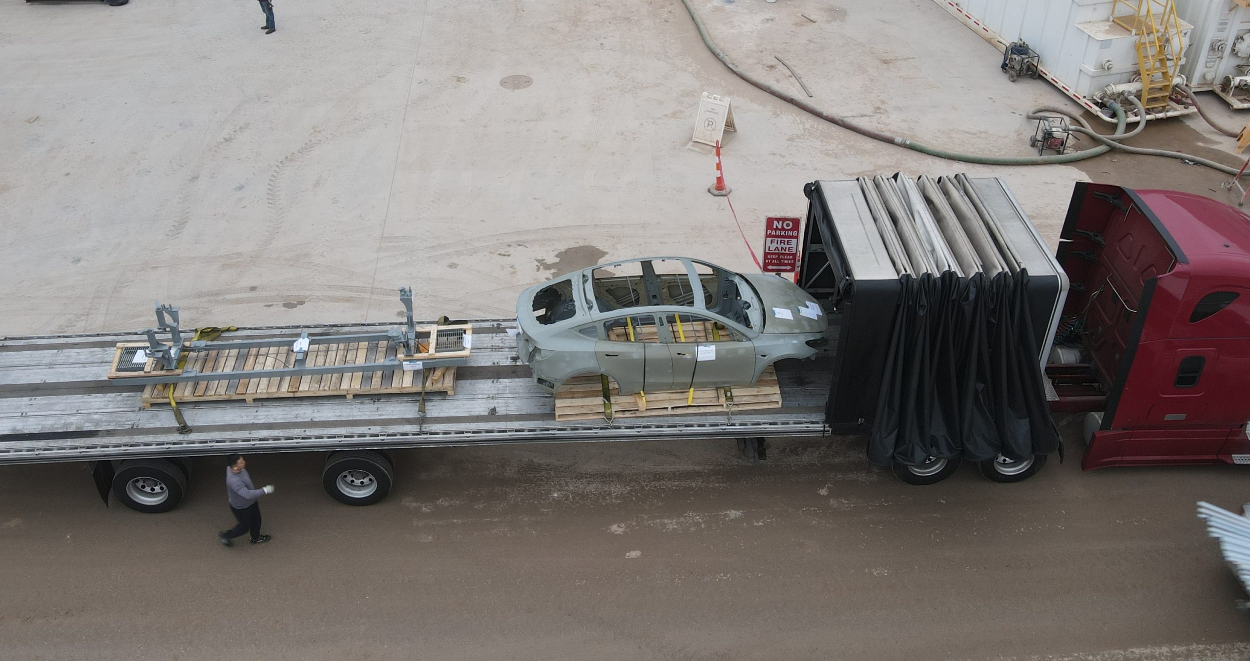 Tesla Model Y body arrives as Giga Texas hinting at structural battery ...