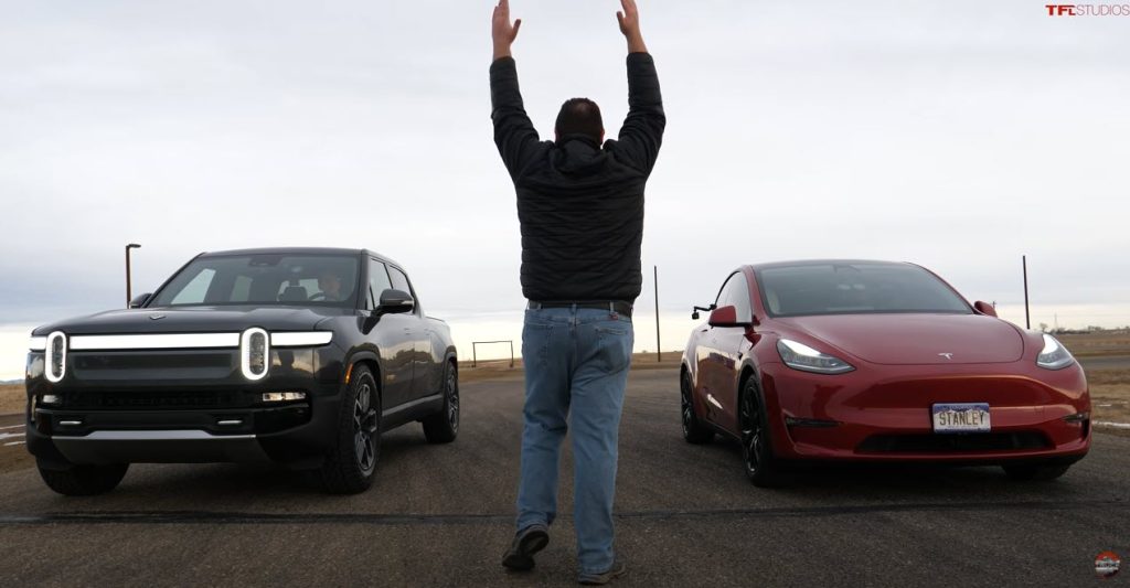 Tesla using caliper covers on Model Y Performance rear brakes after ...