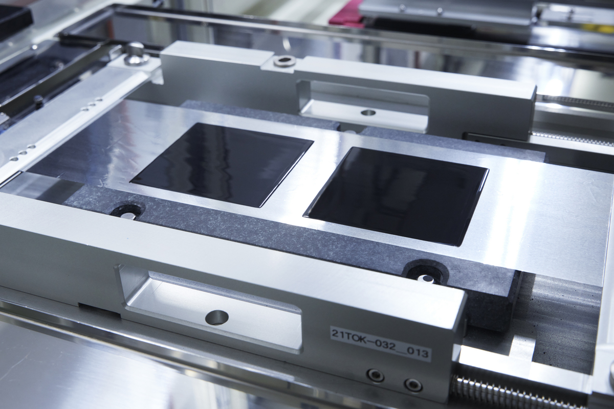 Nissan and NASA partner to develop 'game changing' solid state EV ...