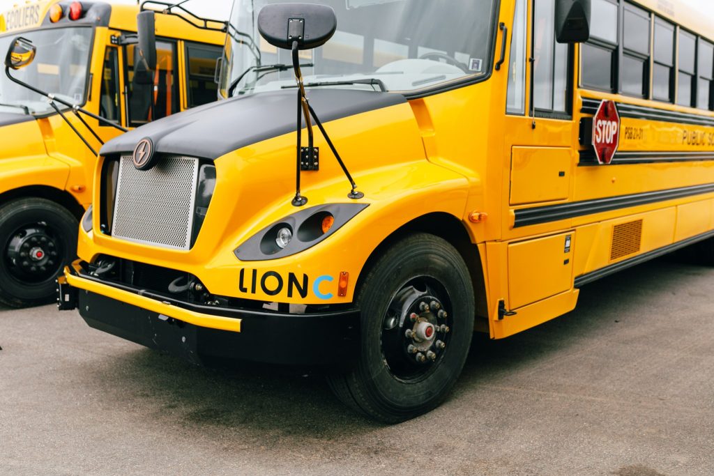 PEI announces 35 new electric school buses for the island from Quebec's ...