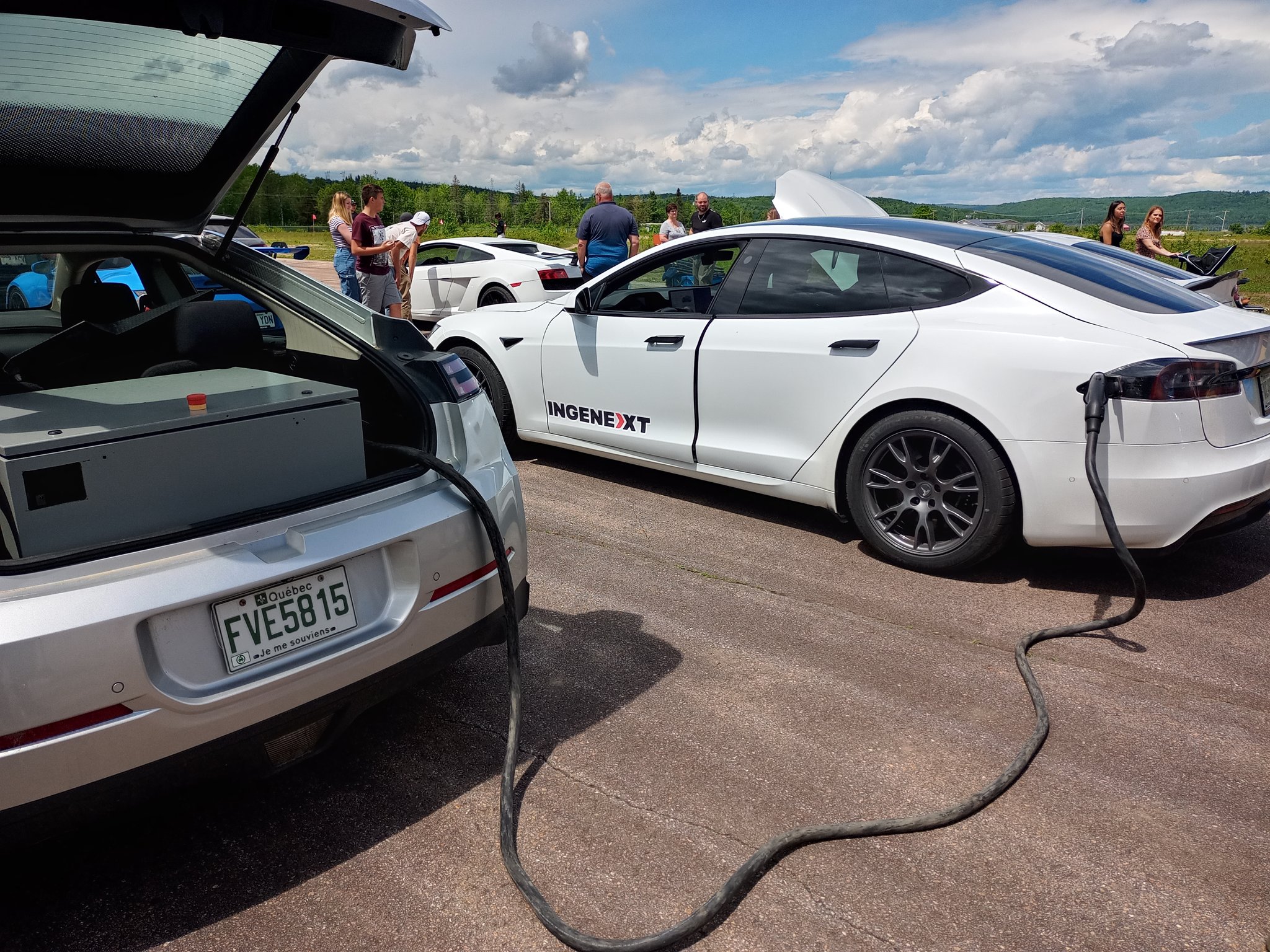 Modified Tesla Model S Plaid hits 216mph (347km/h) [Video] - Drive Tesla