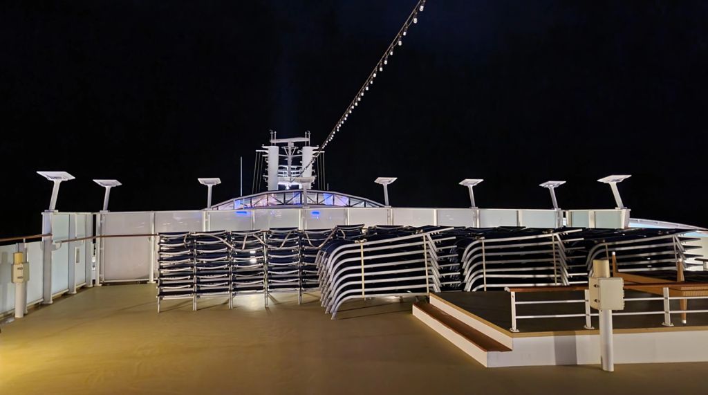 Royal Caribbean installs SpaceX Starlink terminals on Freedom of the ...