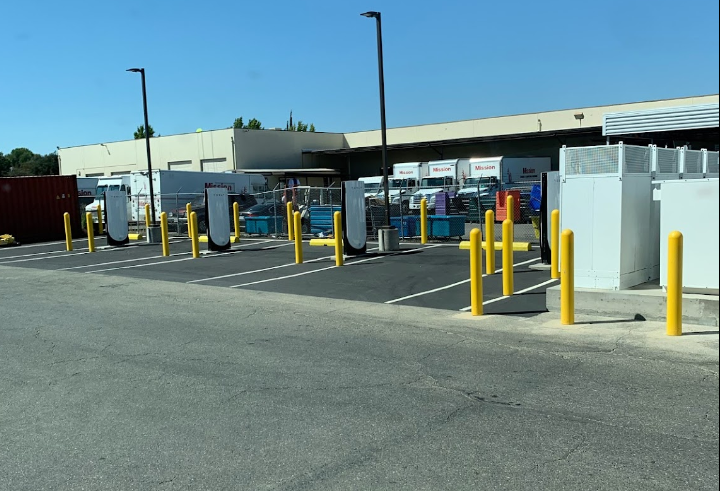 Tesla installs Megachargers in Sacramento to support new fleet of ... Tesla installs Megachargers in Sacramento to support new fleet of ...