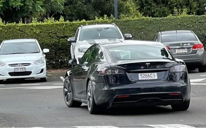Refreshed Tesla Model S spotted in Australia for the first time - Drive ... Refreshed Tesla Model S spotted in Australia for the first time - Drive ...