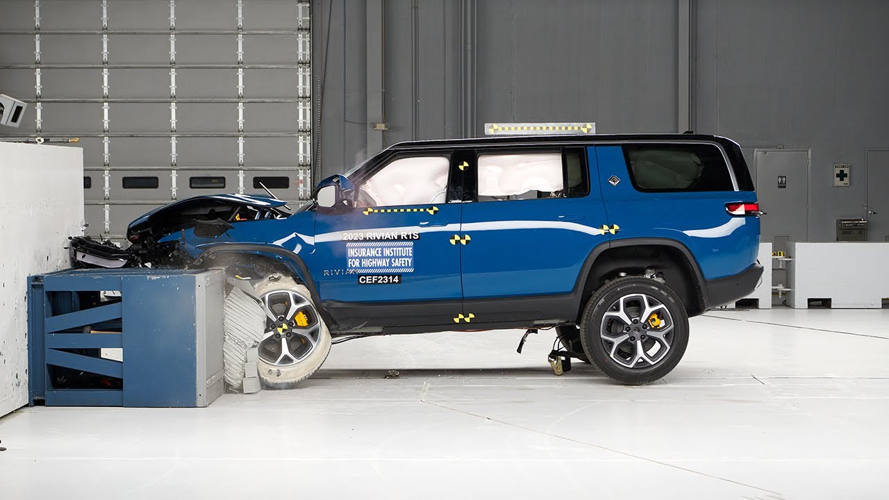 Rivian R1S joins R1T by earning IIHS Top Safety Pick+ award - Drive Tesla