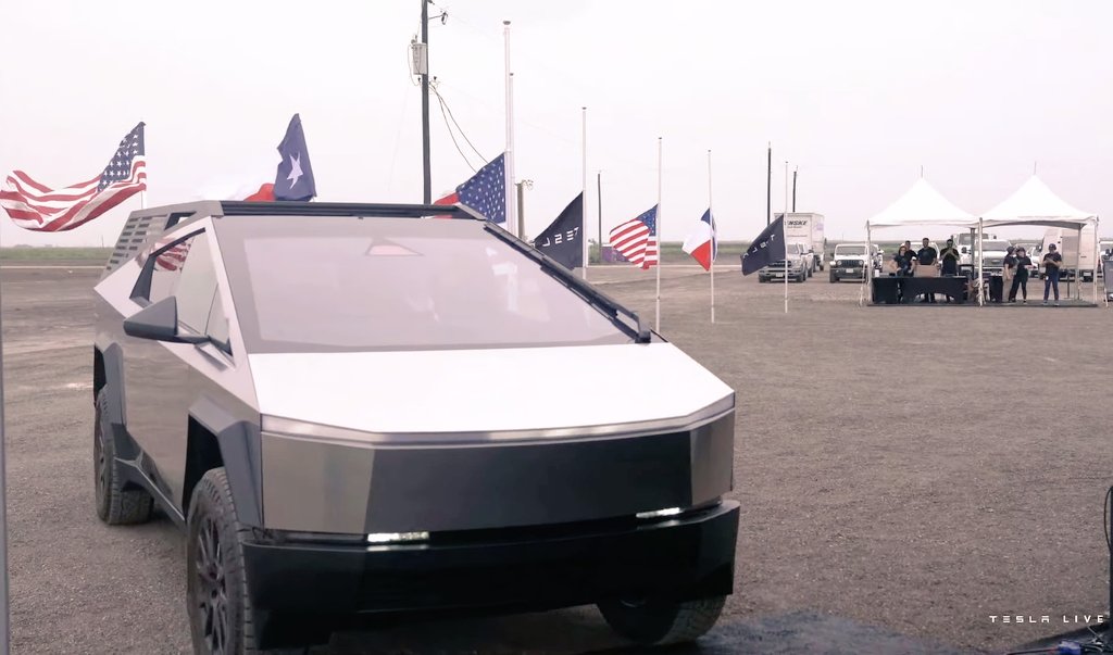 Tesla shows off custom Cybertruck tool rack accessory, but it may not ...