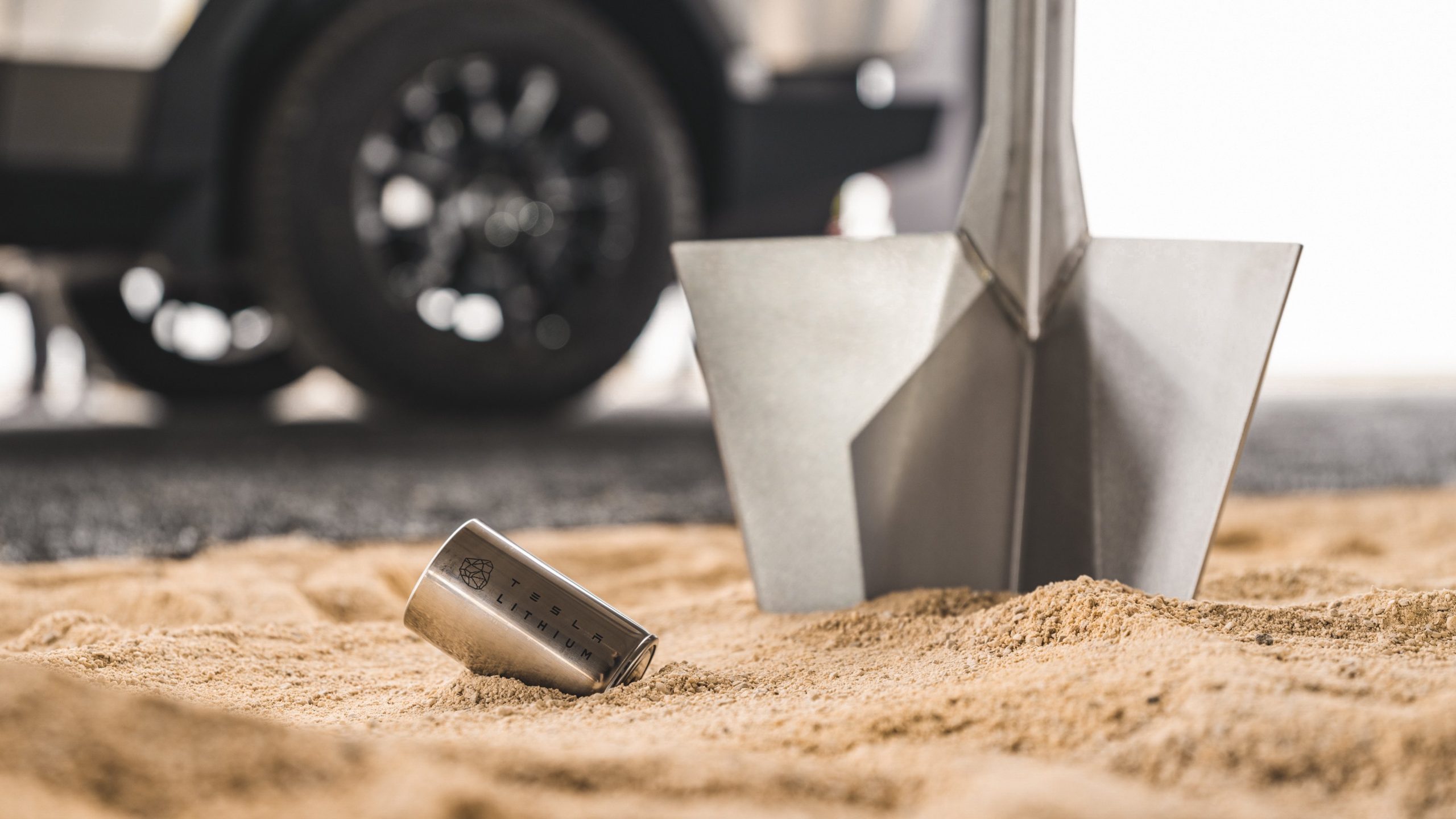 Tesla's lithium refinery set to begin production in early 2024 - Drive ...