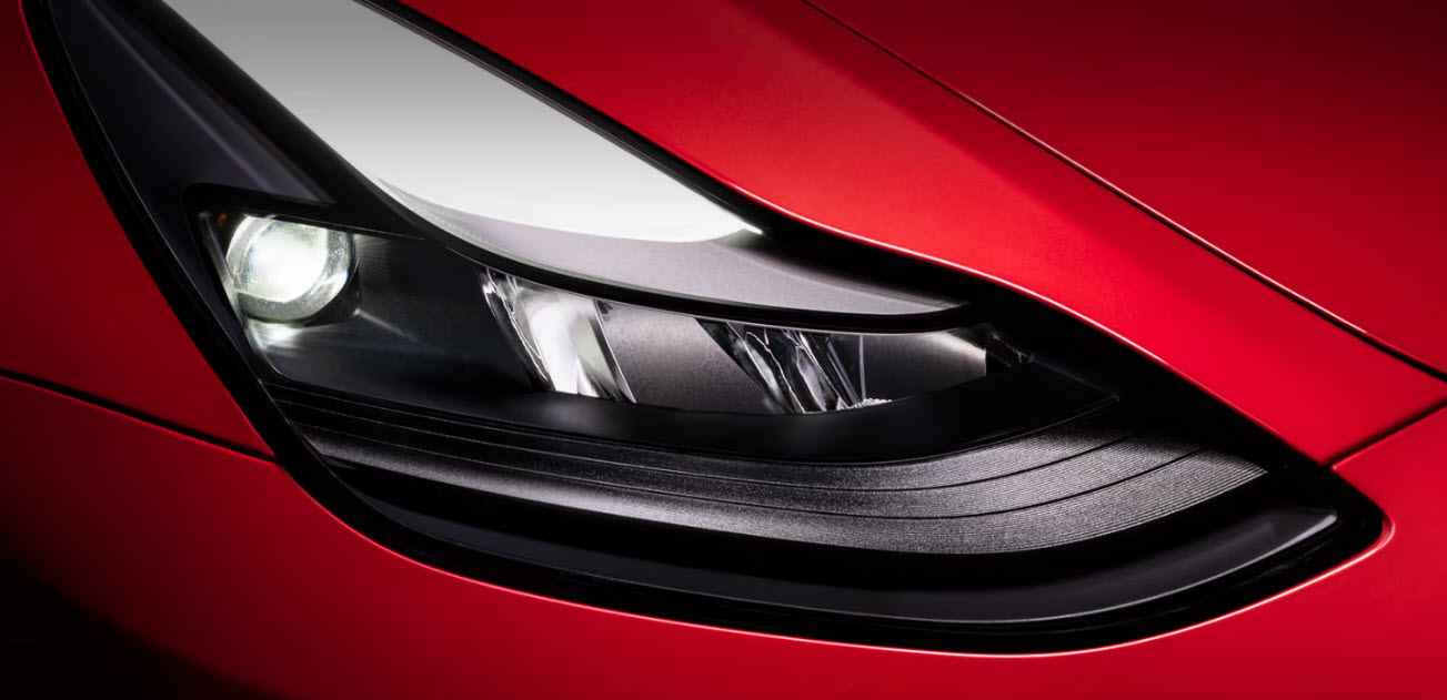 Tesla starts deploying adaptive high beam support to all cars in Europe ...