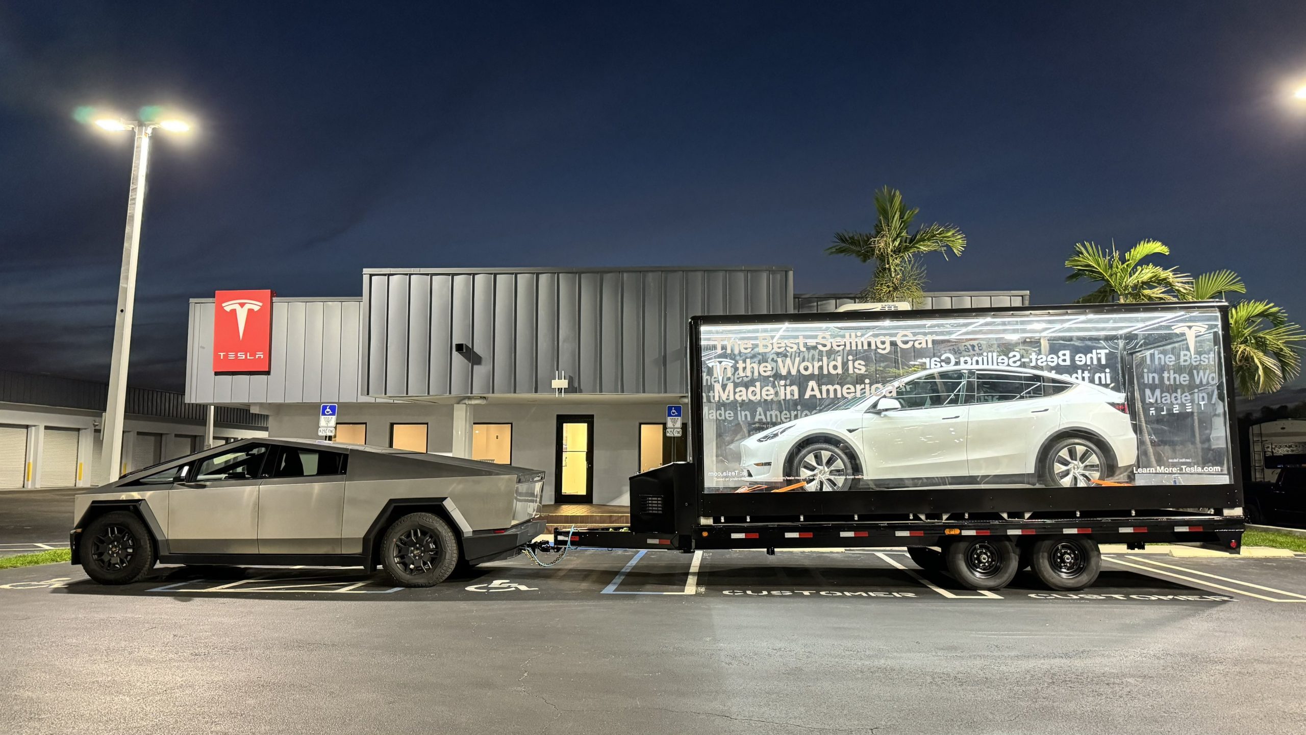 Tesla rolls out new trailer alarm feature in latest Cybertruck software ...