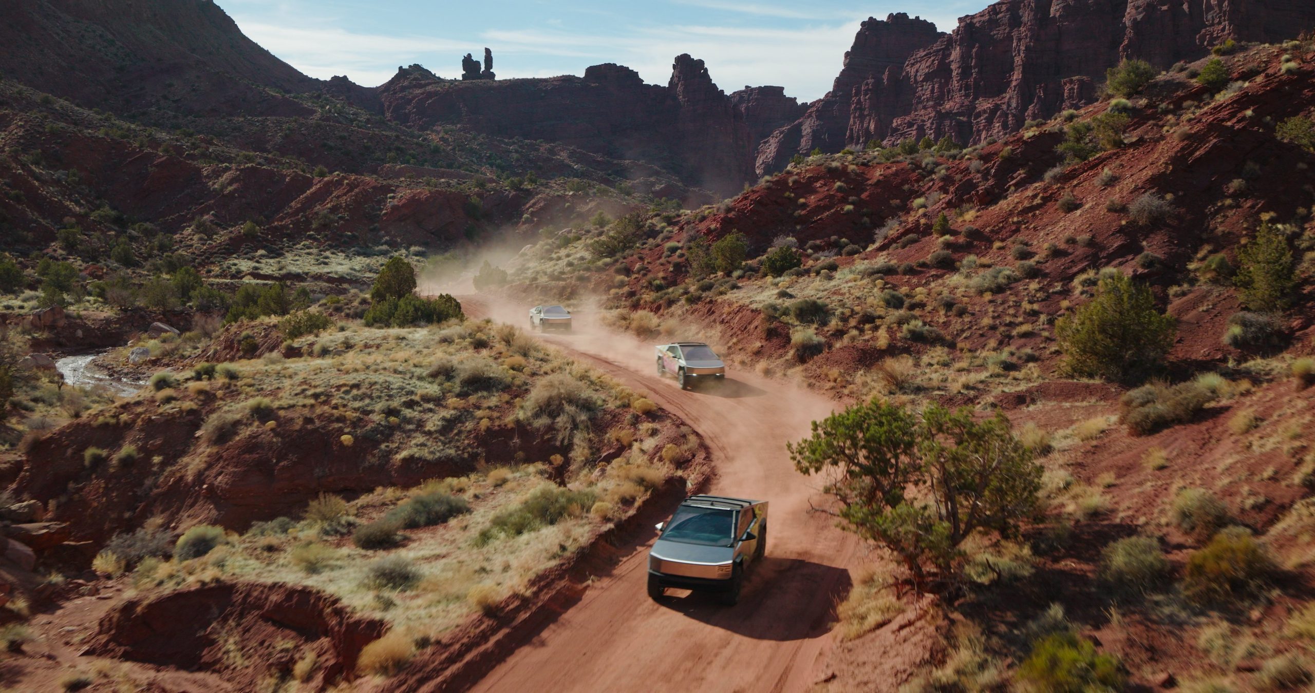 Tesla Cybertruck Gets New Off-Road Powers: Overland and Baja Modes ...