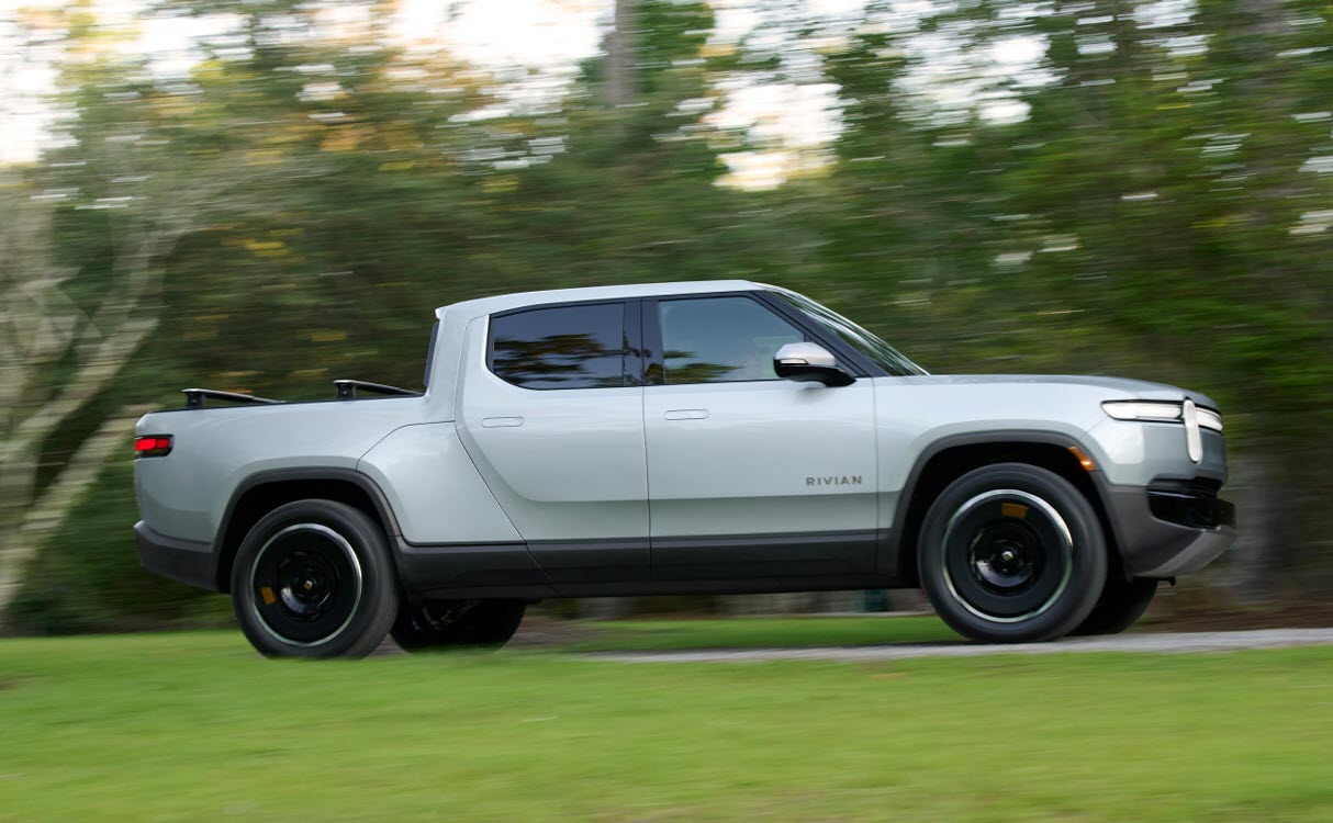 Rivian now includes NACS adapter as standard accessory - Drive Tesla Rivian now includes NACS adapter as standard accessory - Drive Tesla
