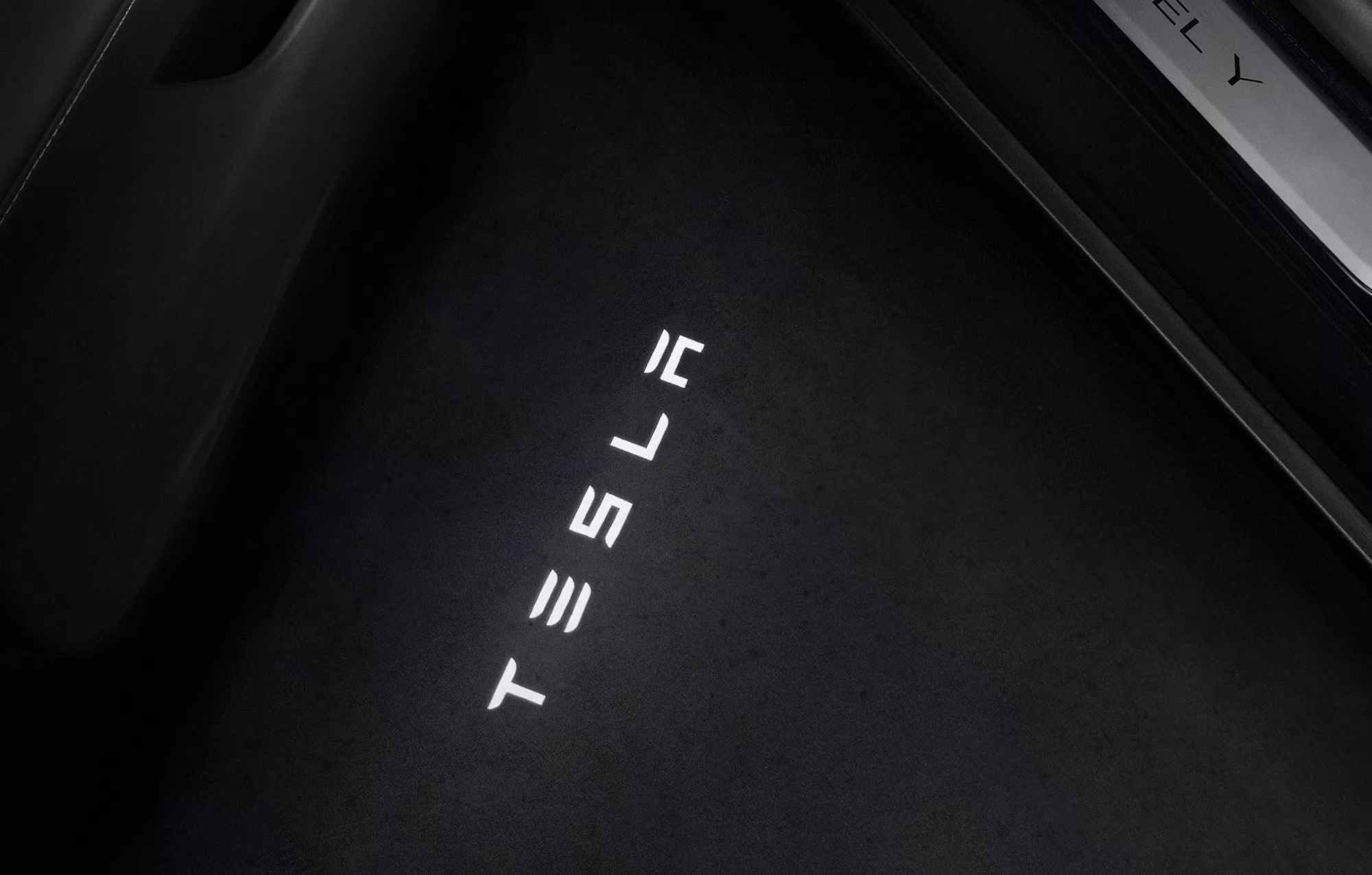 Tesla launches high-definition Projection Lights for Model 3 and Model ...