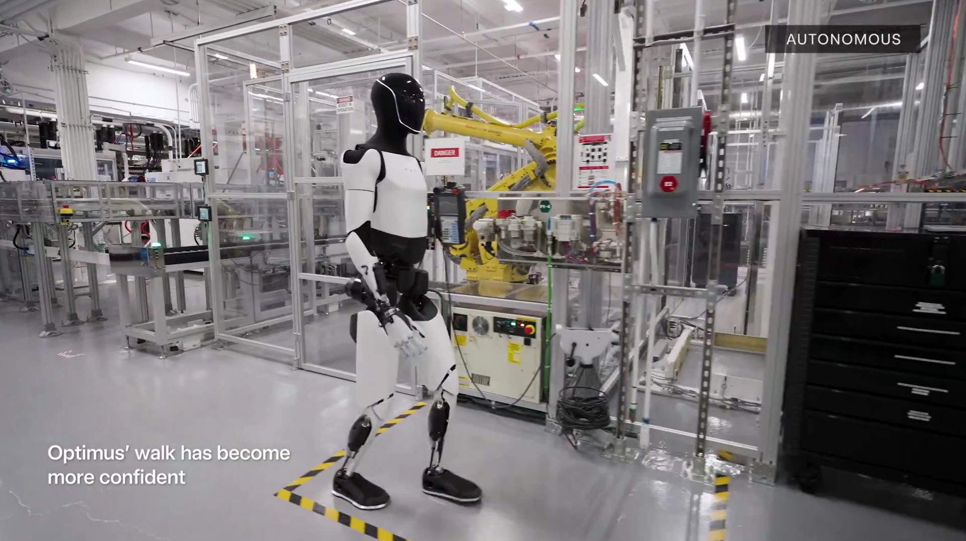 Tesla Shares New Video Showcasing Optimus' Autonomous Abilities After ...