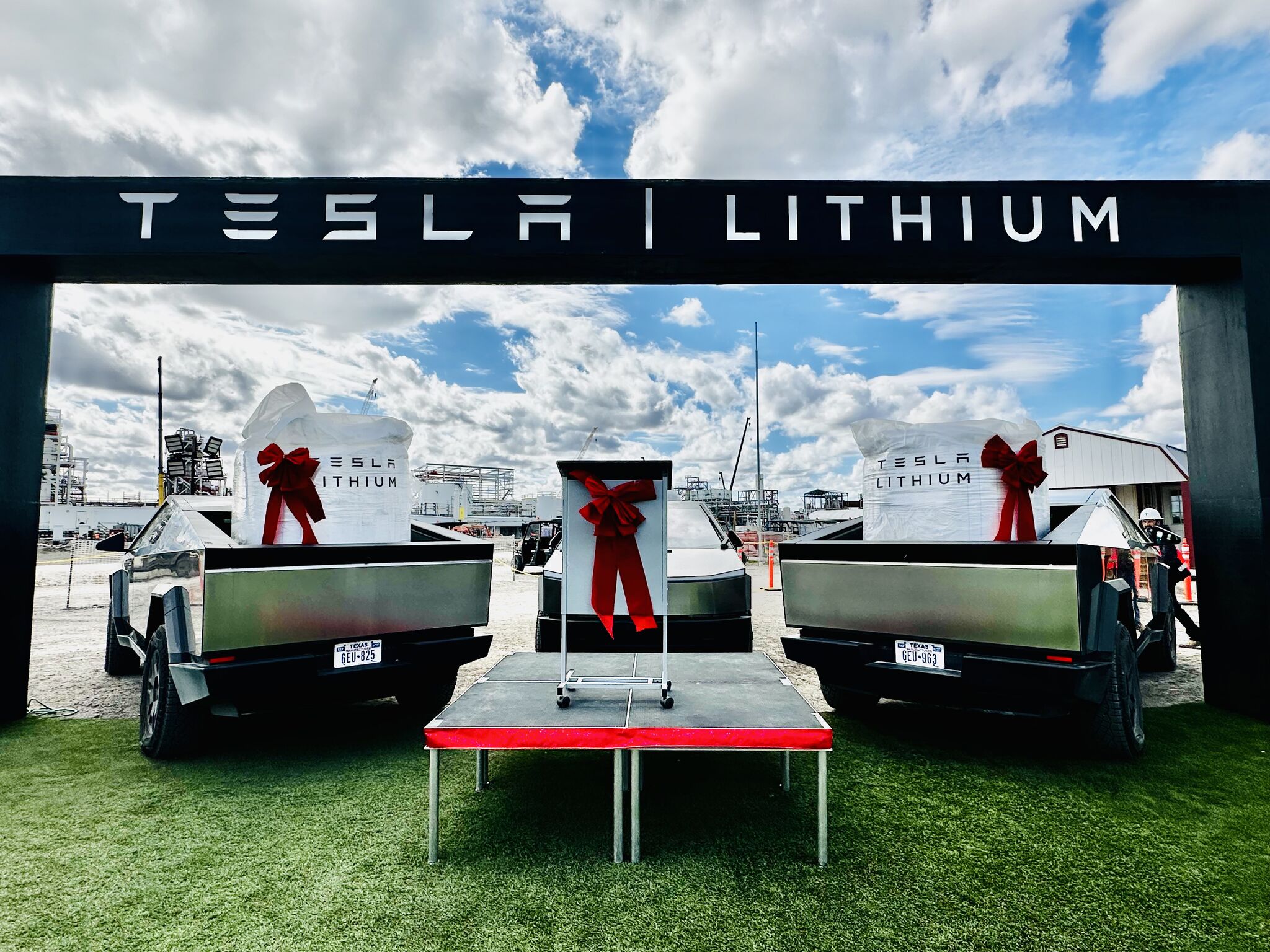Tesla Begins Operations at Texas Lithium Refinery - Drive Tesla
